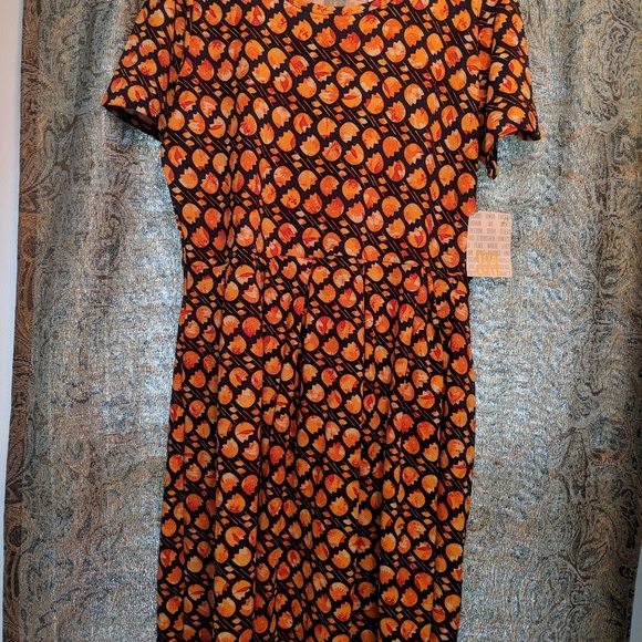 LuLaRoe | Dresses | Lularoe Amelia 3x | Poshmark